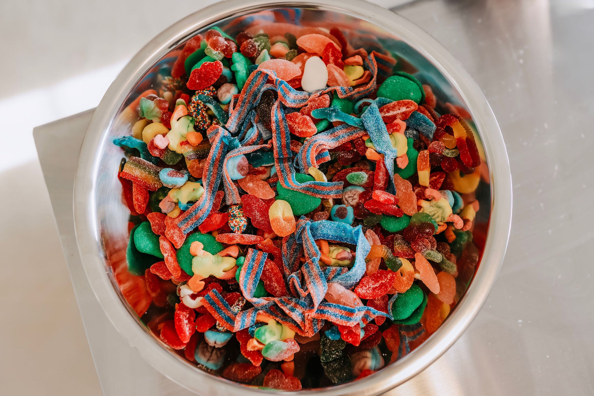 1 lb Pick N Mix Candy – Sweet & Sour Bag for Gifting & Sharing – Toys ...